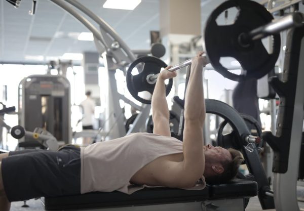 Mastering Weight Lifting Straps: Expert Tips for Proper Usage - Elite Feet